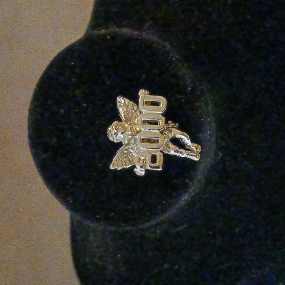 Ballou | Jewelry | Vintage Ballou Regd 3 Years Silvertone Angel 2000 ...